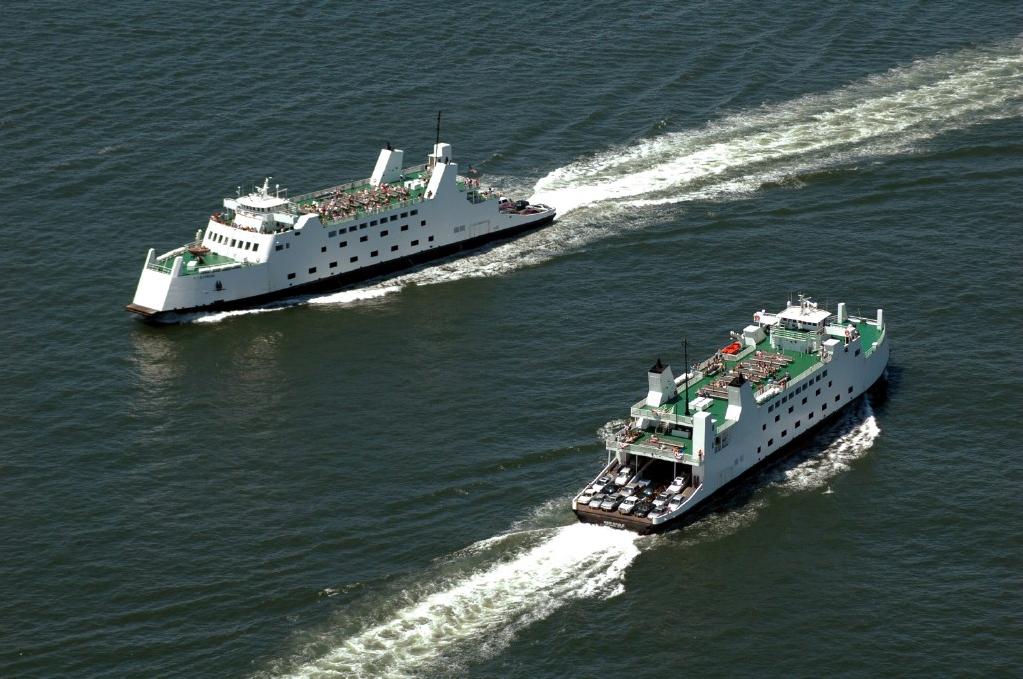 Getting There: Commuter ferry service a fairy tale for CT