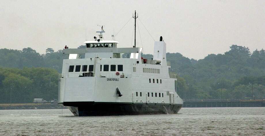 Long Island Sound ferry stays afloat in cash-strapped industry: Getting ...