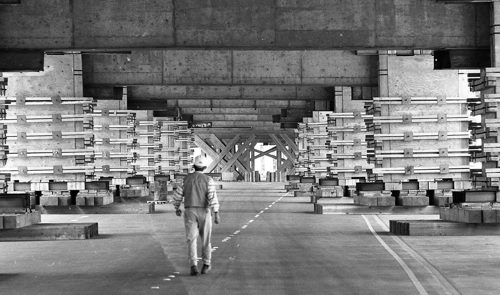 SF’s ‘foolish freeway’: The battle to tear down the Embarcadero Freeway