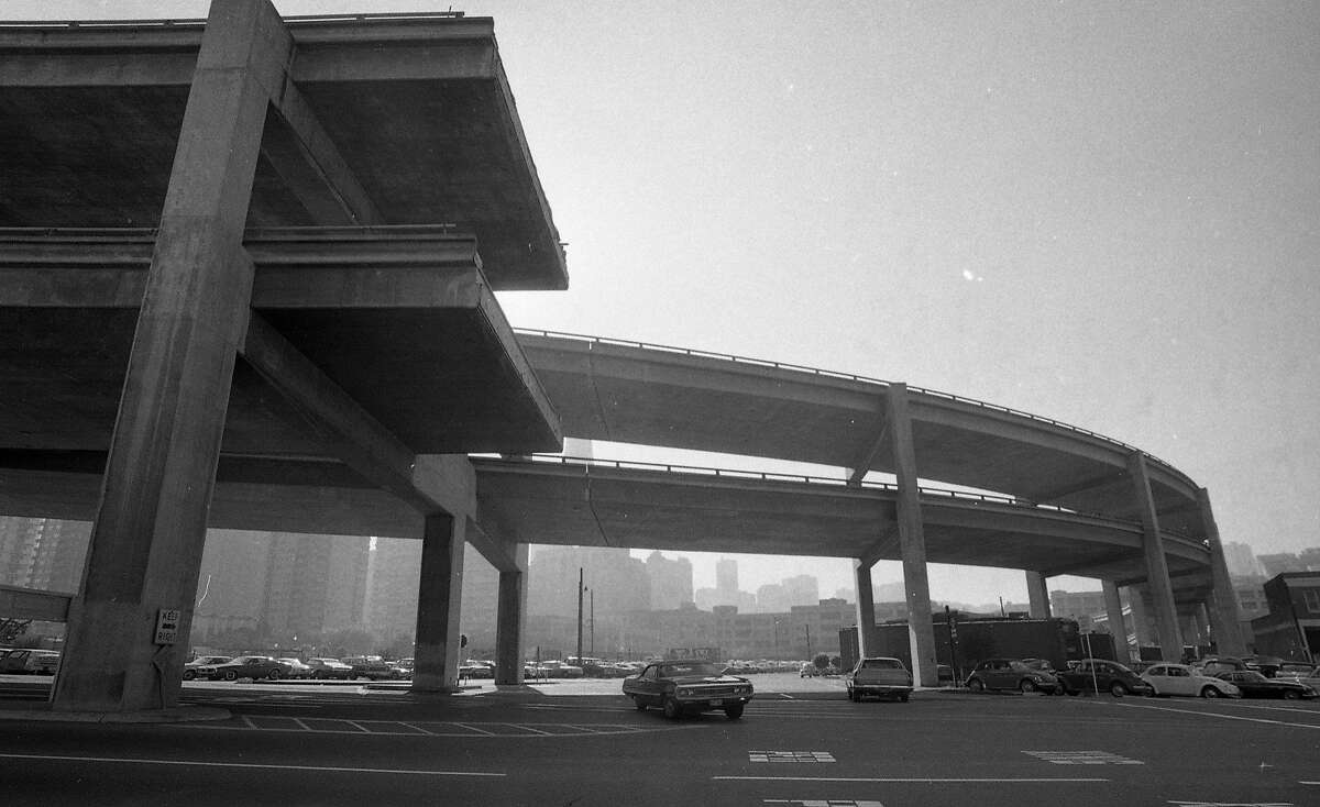 SF’s ‘foolish freeway’: The battle to tear down the Embarcadero Freeway