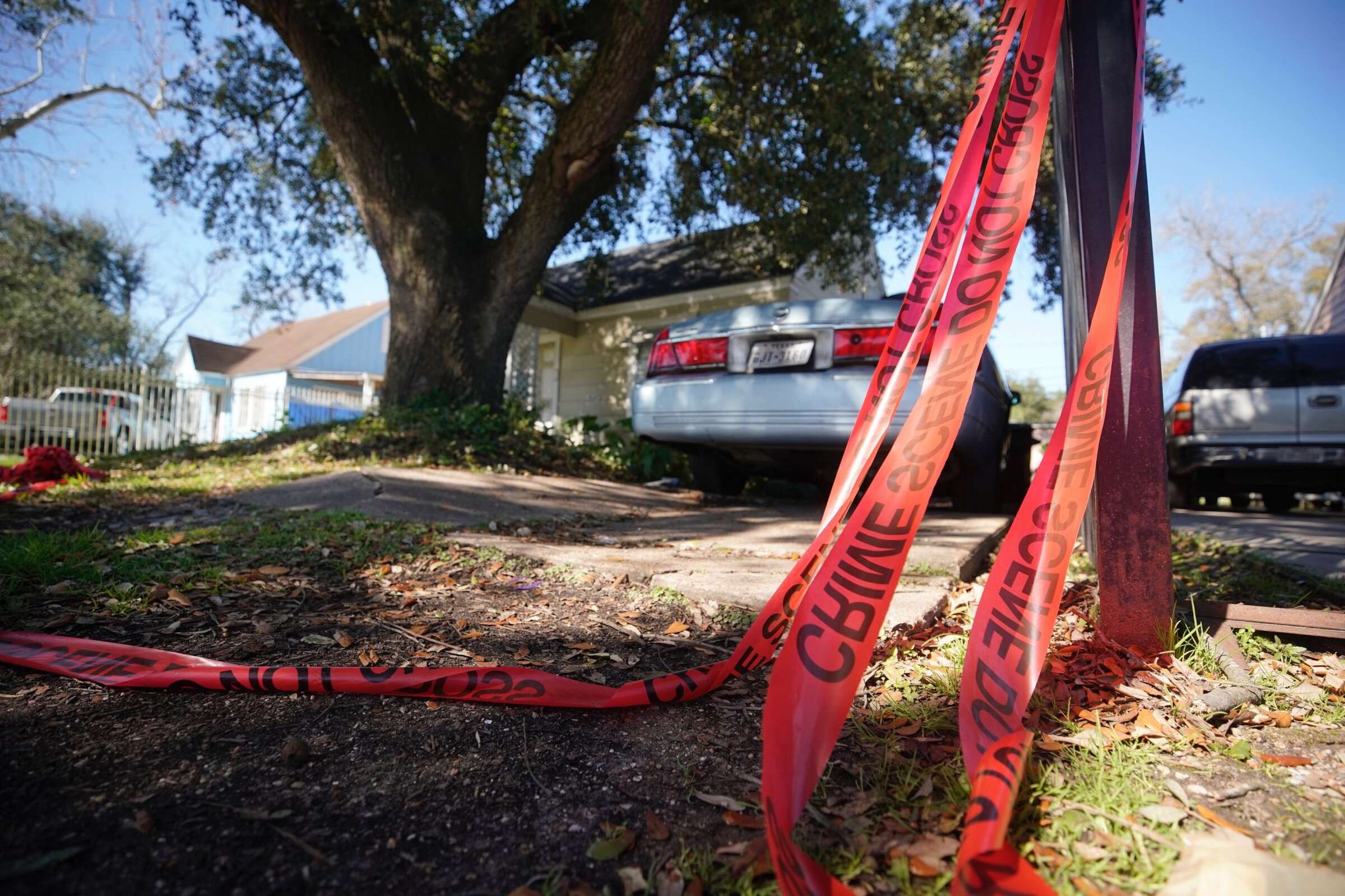 4 HPD officers shot in southeast Houston narcotics operation, a fifth ...