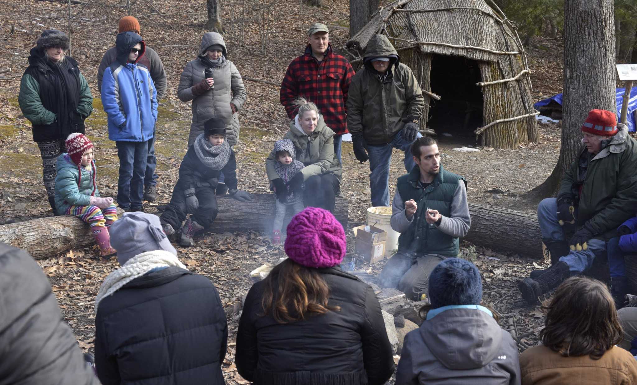 Survive in the Eastern Woodlands without twenty-first-century technology.