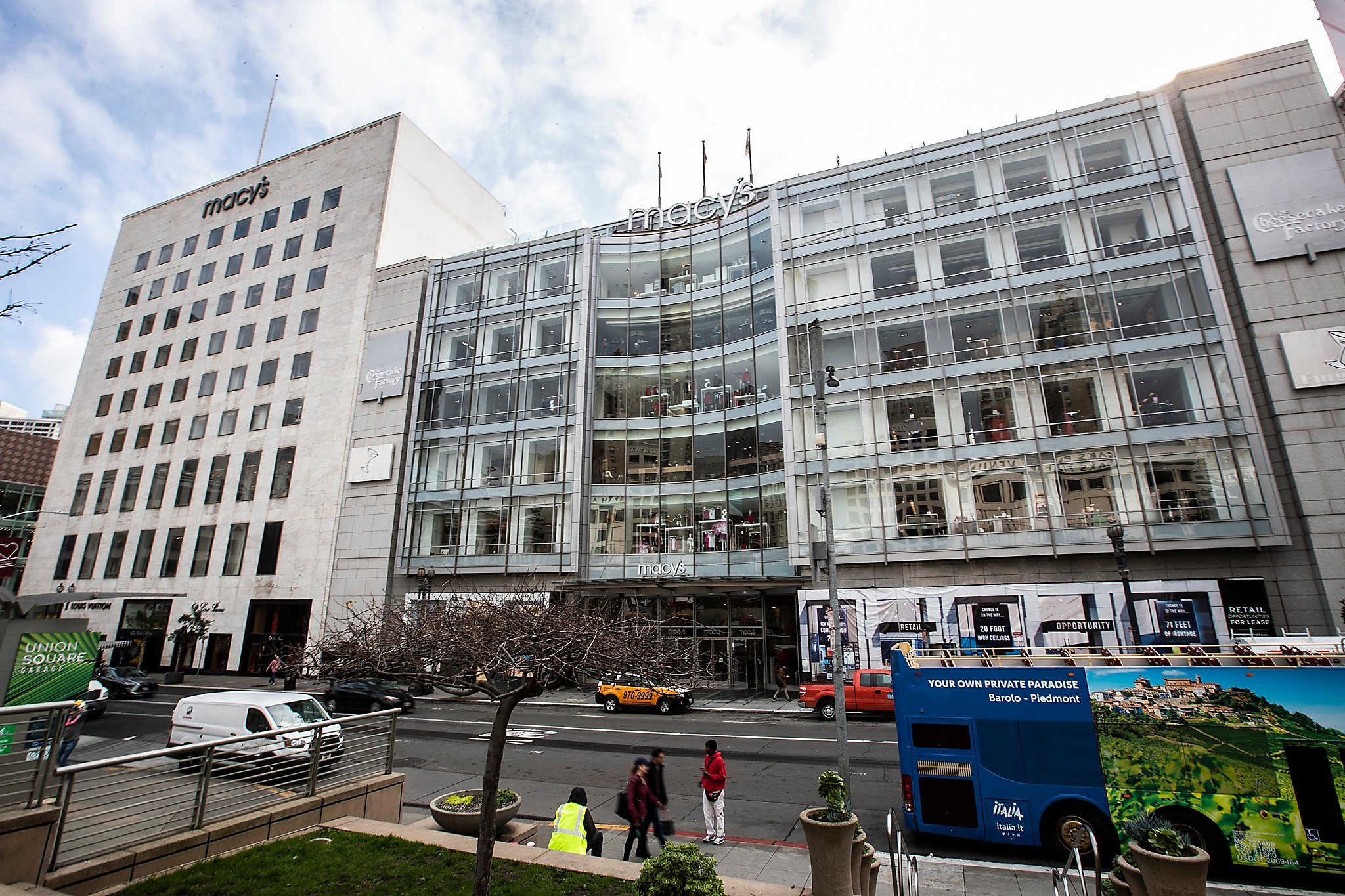 Gap furloughs most employees; Macy’s furloughs include 5,000 in Bay Area