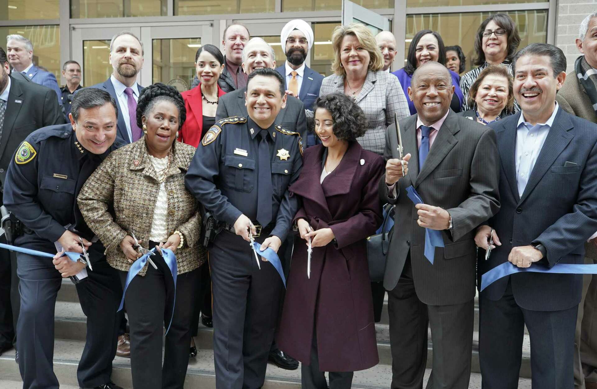Houston and Harris County open joint inmate processing center