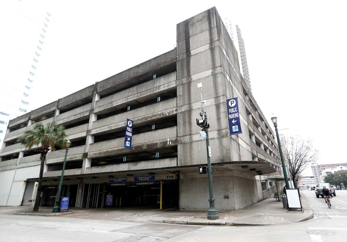 Hines reveals designs for downtown apartment tower