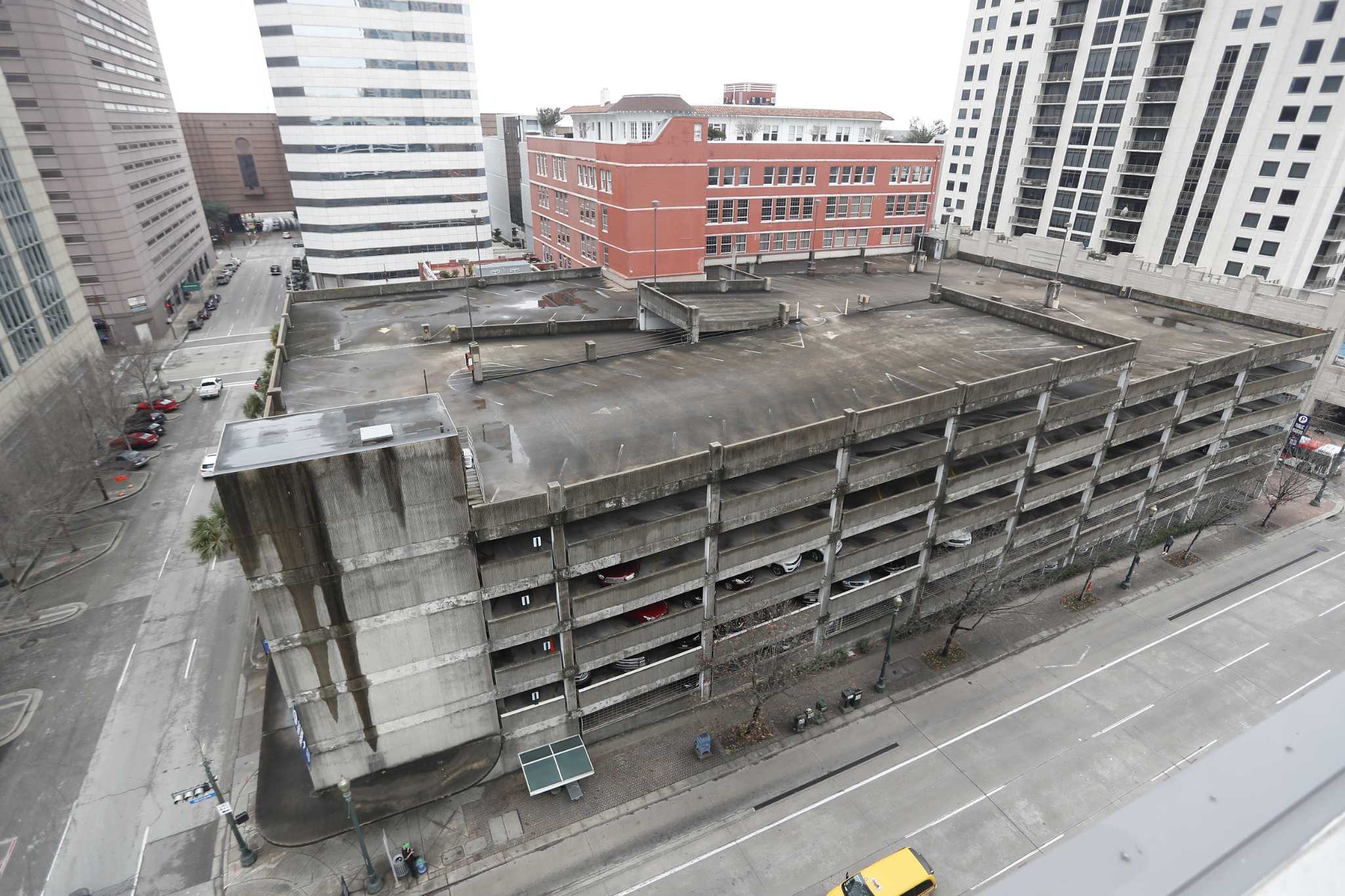 Hines reveals designs for downtown apartment tower