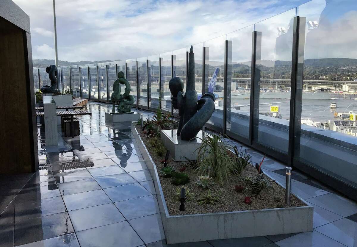 SFO unveils dramatic outdoor observation deck [PHOTOS]