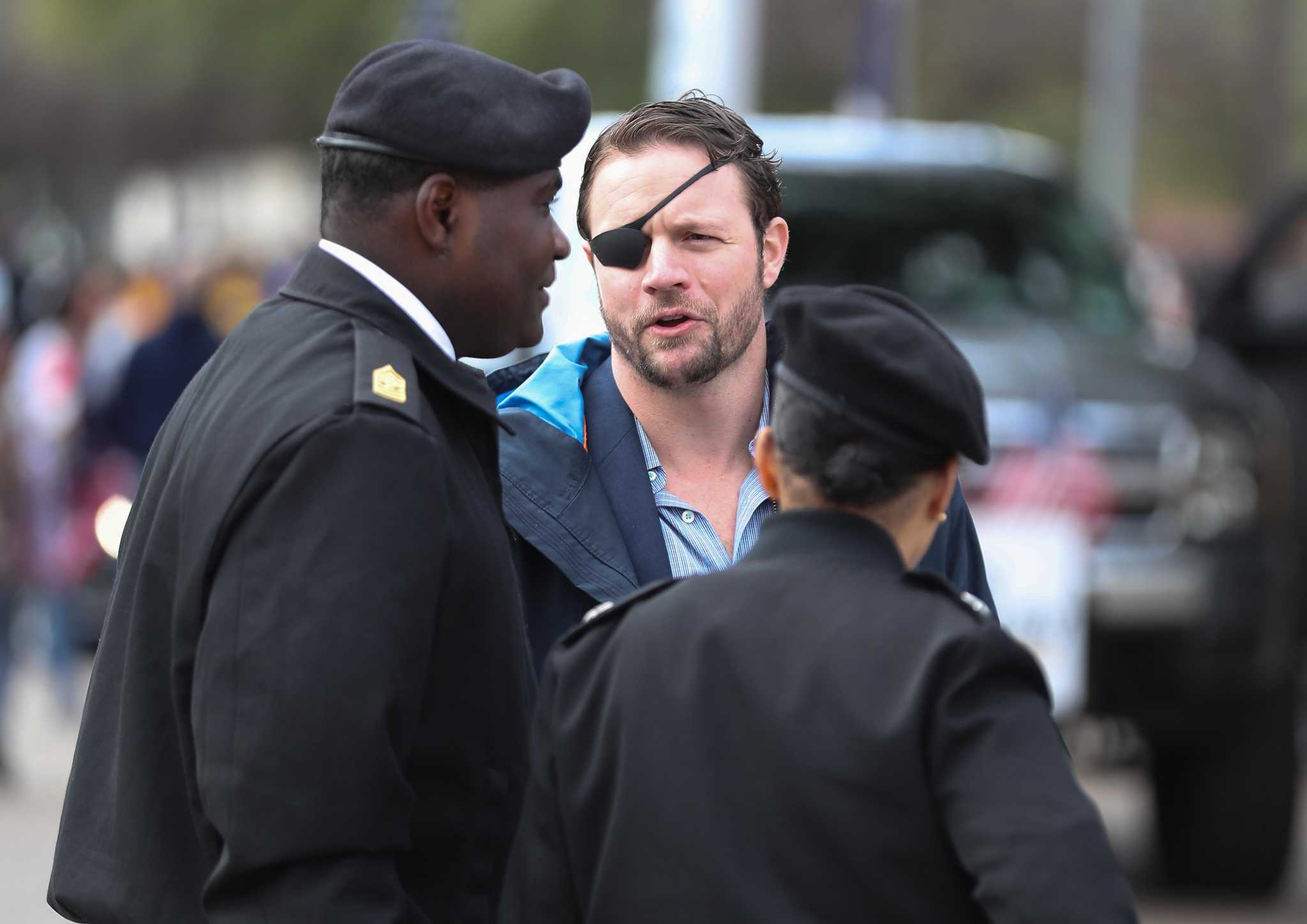 Dan Crenshaw defends President Trump and border wall in first-floor ...