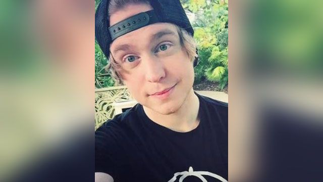 YouTube star Austin Jones pleads guilty to asking underage girls to ...