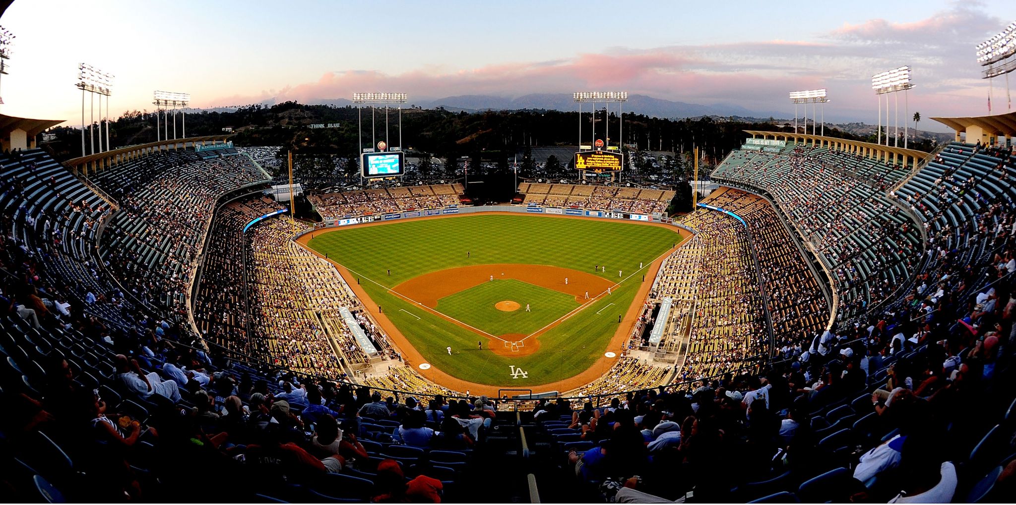 A baseball killed a woman at Dodger Stadium, MLB's first foul-ball ...