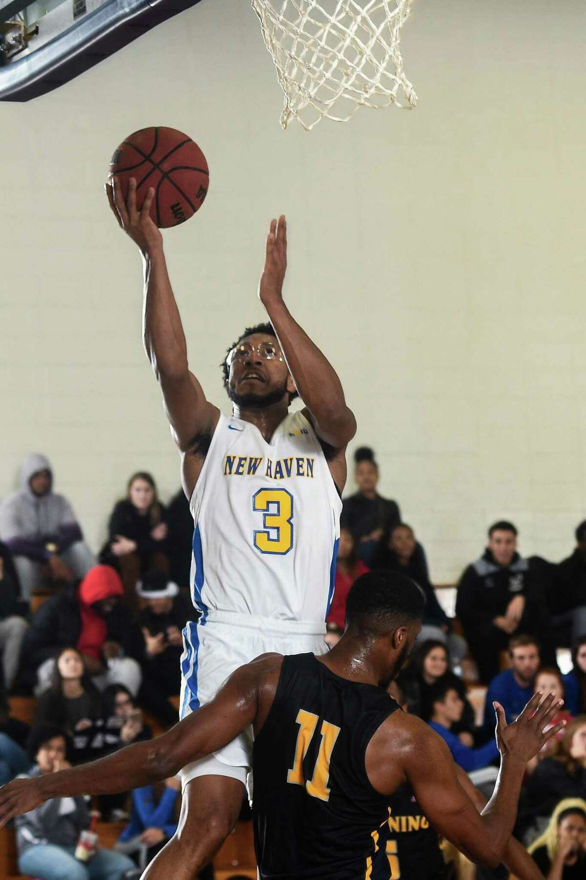 College notes: New Haven eyes division title in regular-season finale