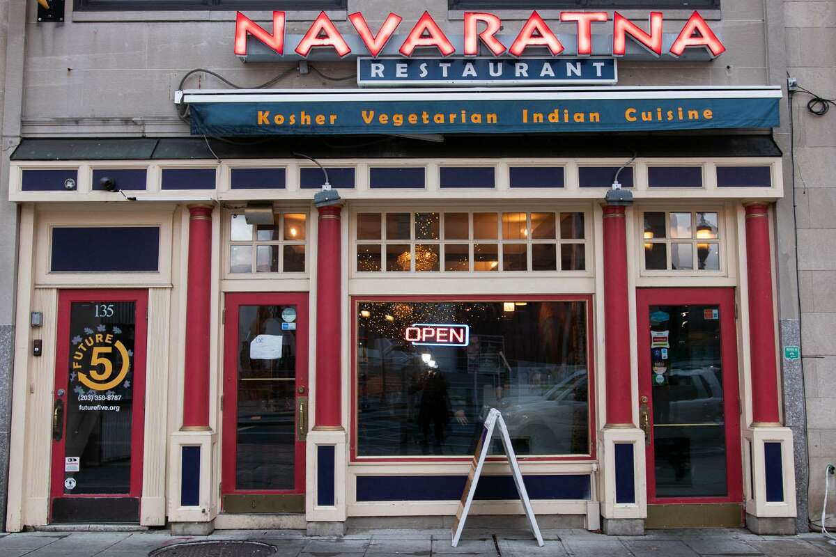 Indian restaurant in downtown Stamford goes beyond the naan