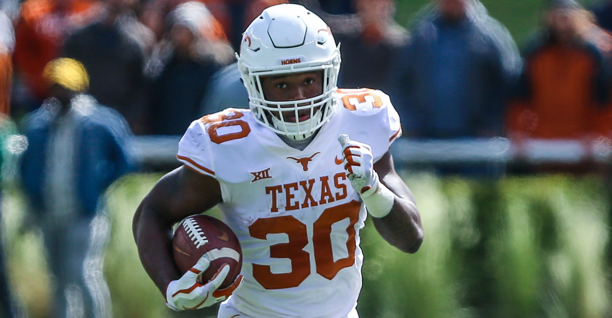 UT transfer Toneil Carter highlights Sam Houston State's 17-member class