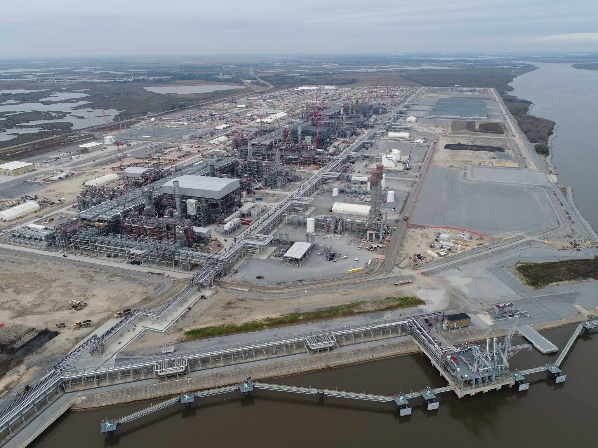 Sempra Energy begins startup process for Cameron LNG - Houston Chronicle
