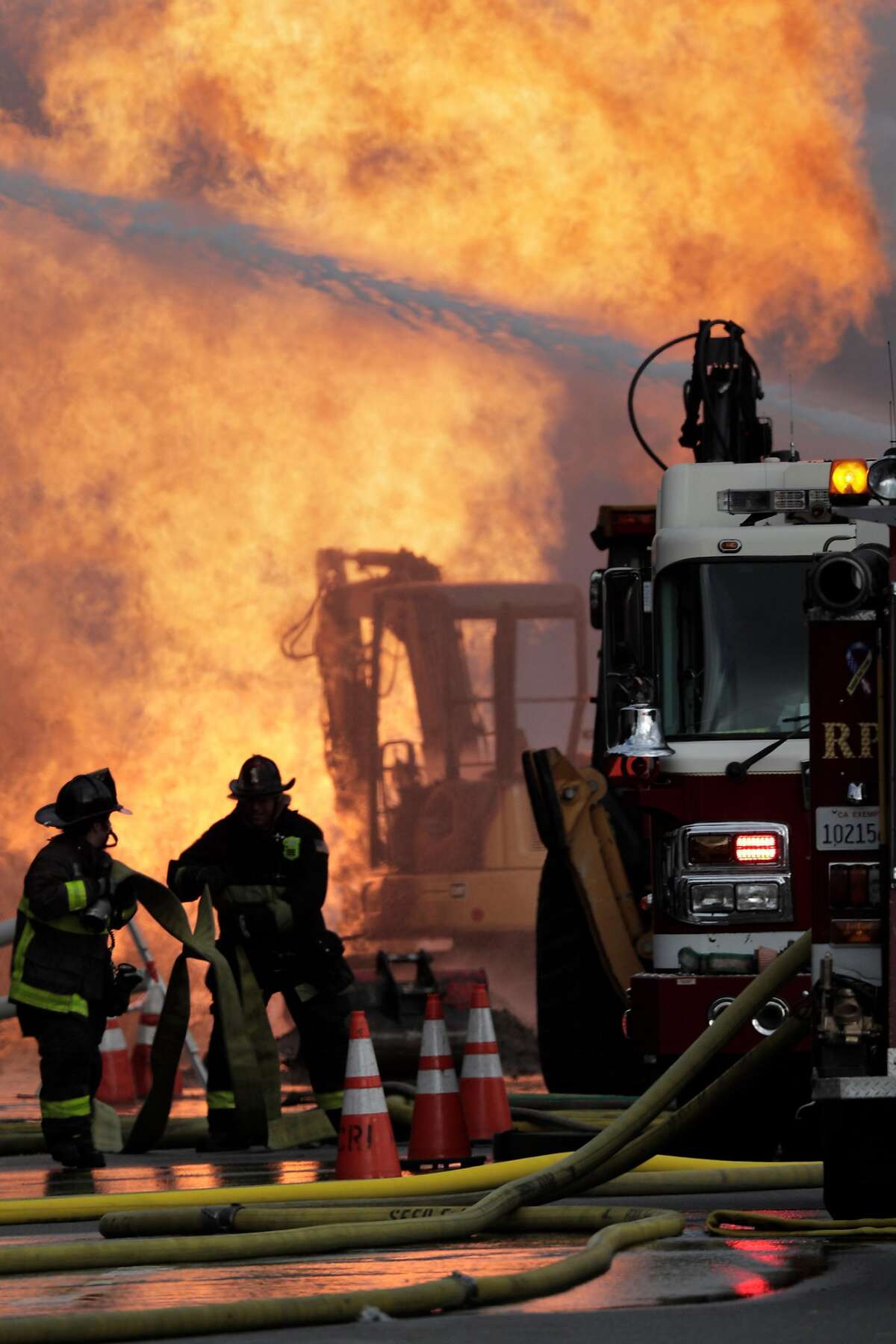 Site of gas line explosion in San Francisco was properly marked, PG&E says