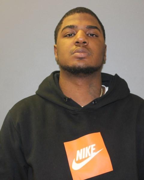 Police: Guns, drugs found during Hamden arrest