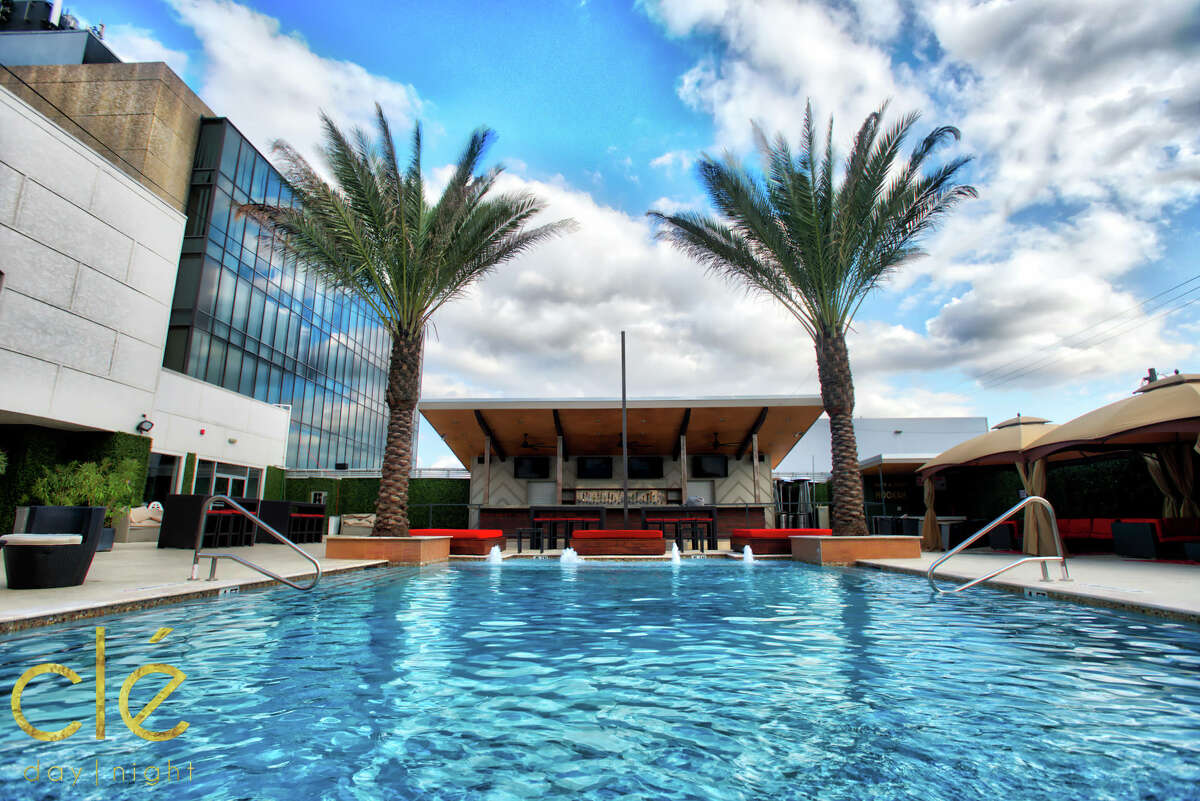 Is this Houston’s most expensive party bus?