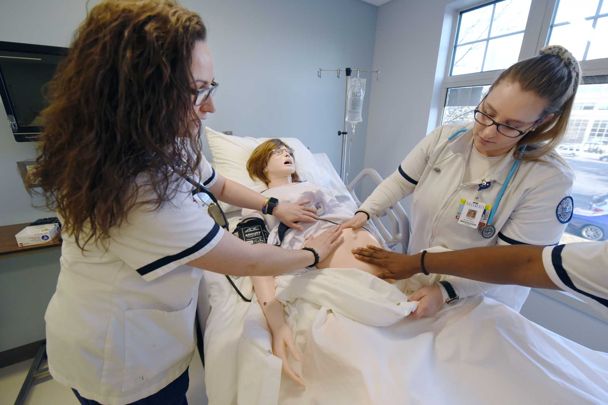 Maria College, Albany Medical Center opening outpatient clinic