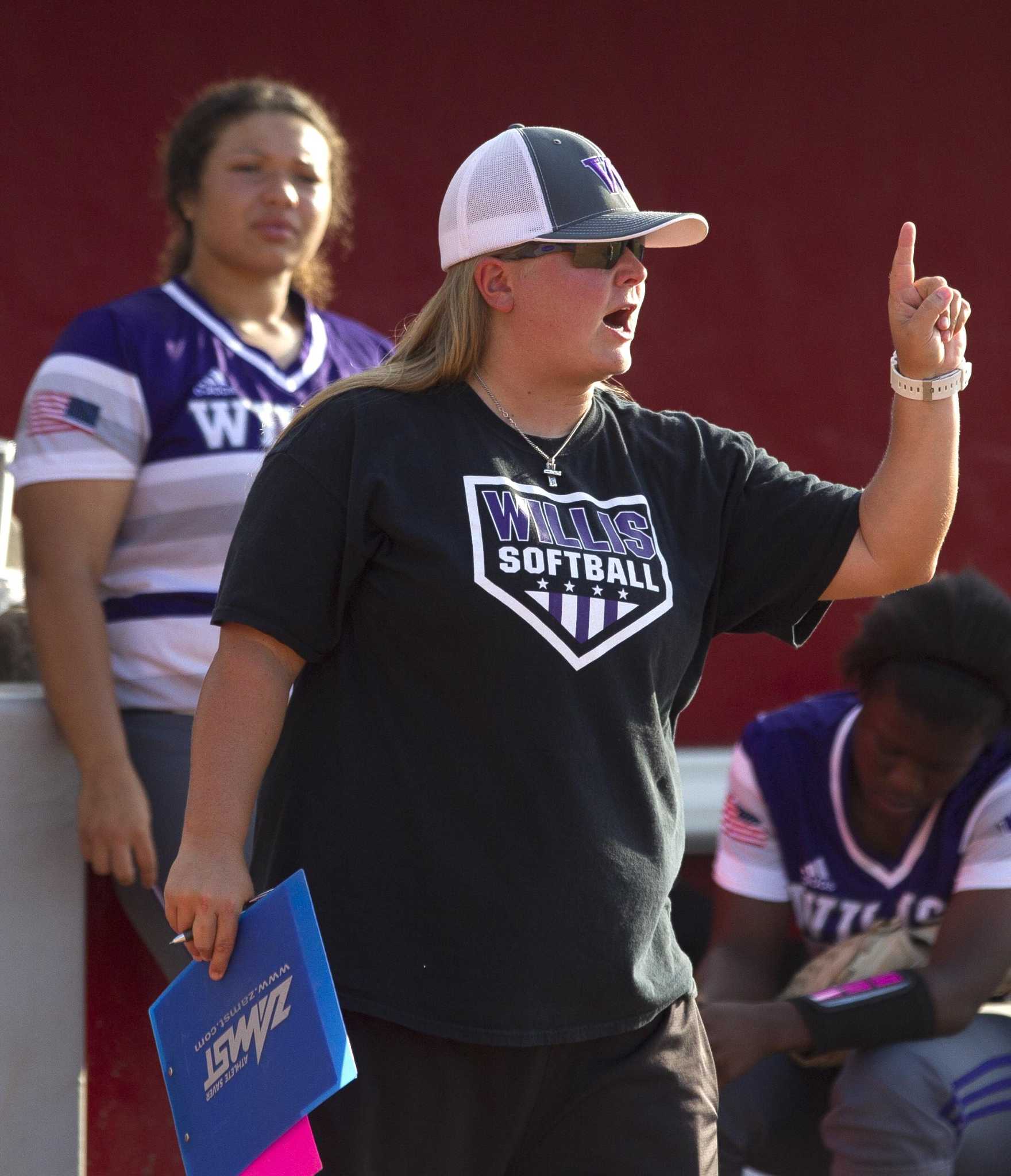 Lyndsey Lipscomb takes over as Willis head softball coach