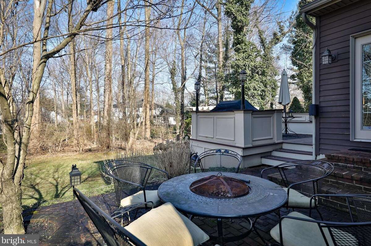 Stately Philadelphia home asking $750,000 gives a nod to 'Fifty Shades ...