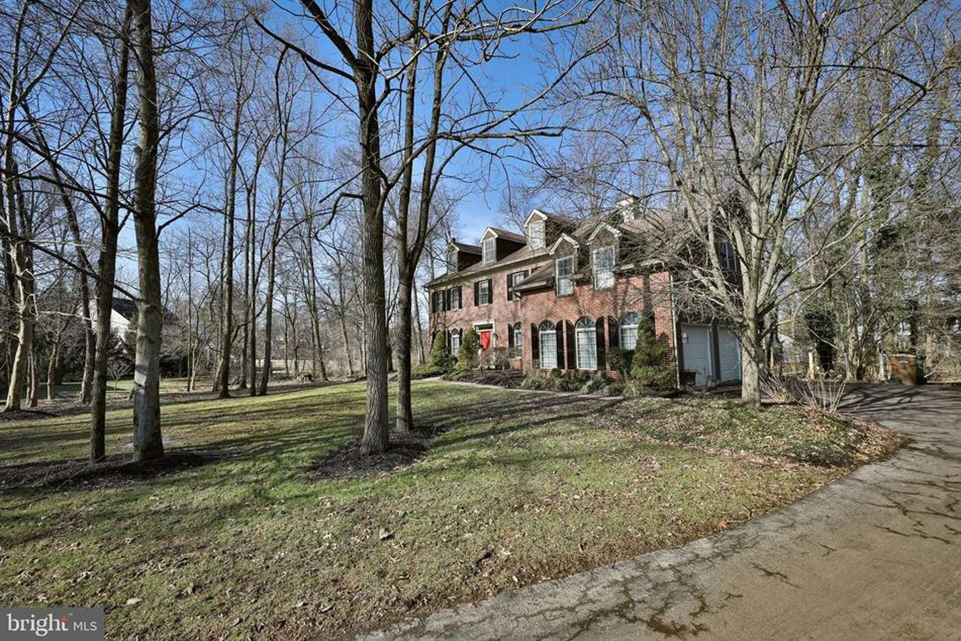 Stately Philadelphia home asking $750,000 gives a nod to 'Fifty Shades ...