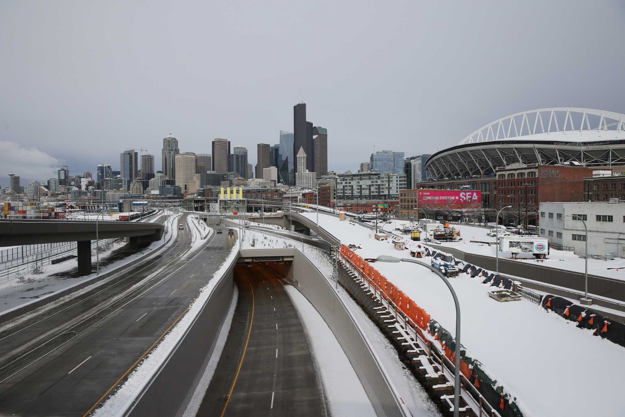 As snow turns to rain, flood warning issued in Seattle and other urban ...