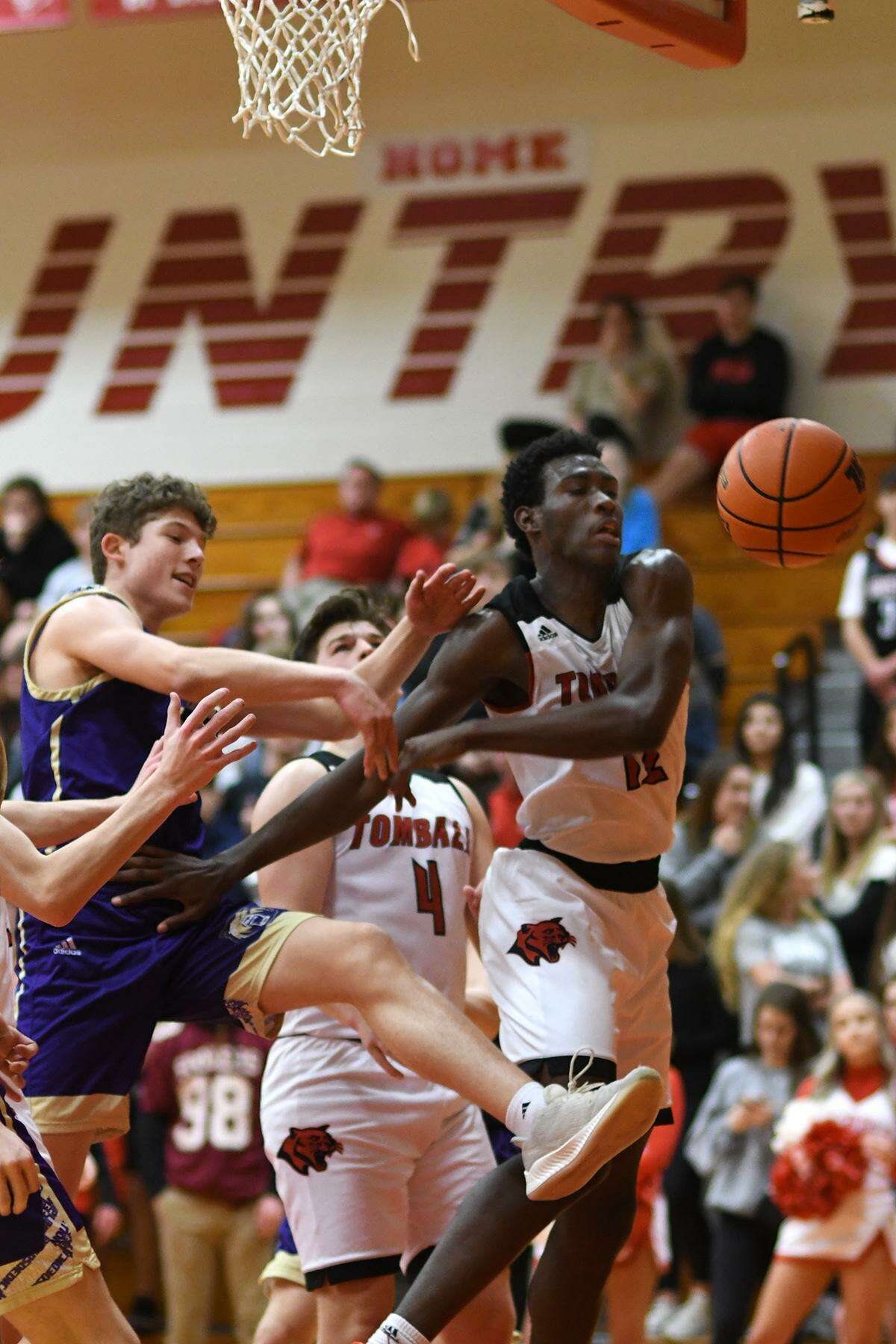 Tomball high school roundup: Cougars teams eyeing playoffs