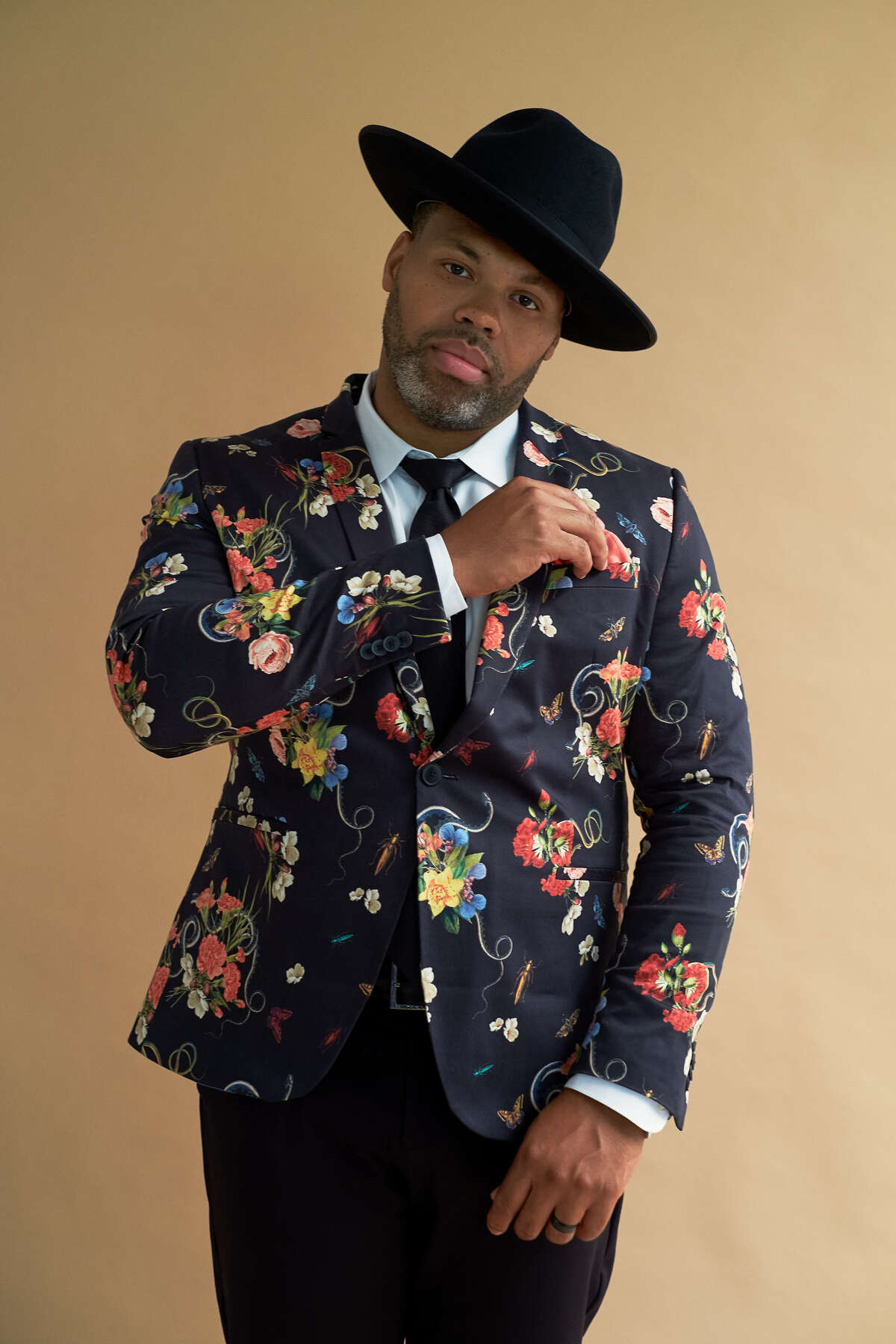 R&B singer Eric Roberson involves fans in his ‘process’