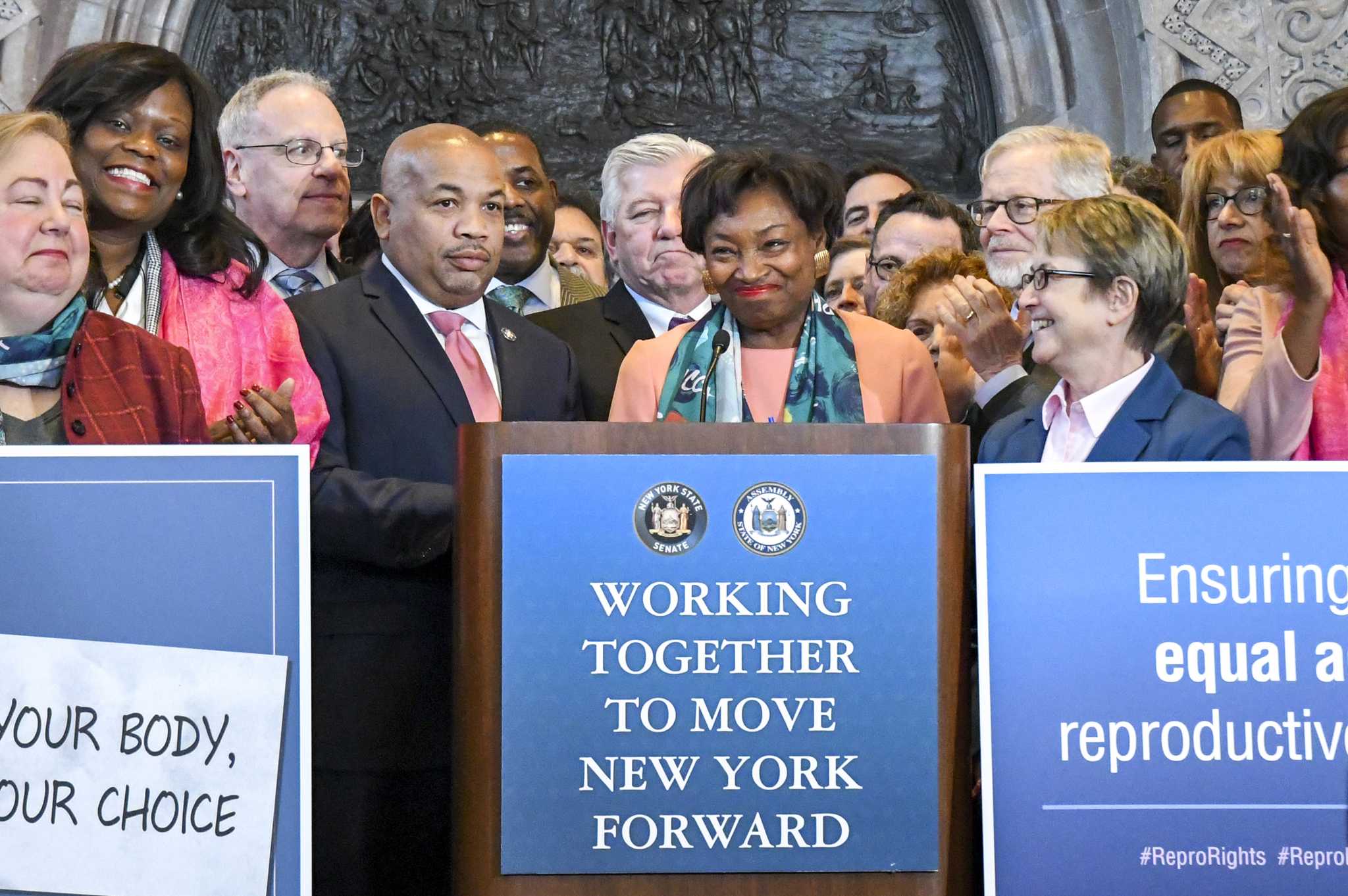 Mixed reviews for Democratic-controlled state government