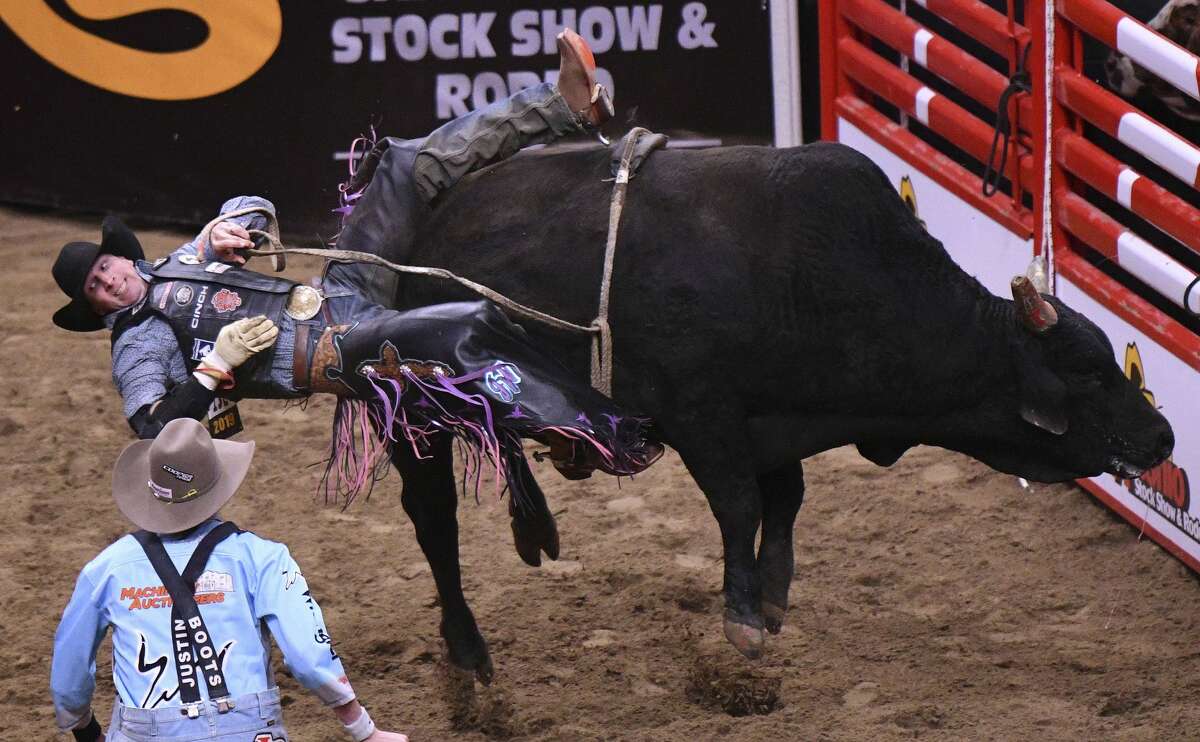 Photos of the Week: Feb. 3-9