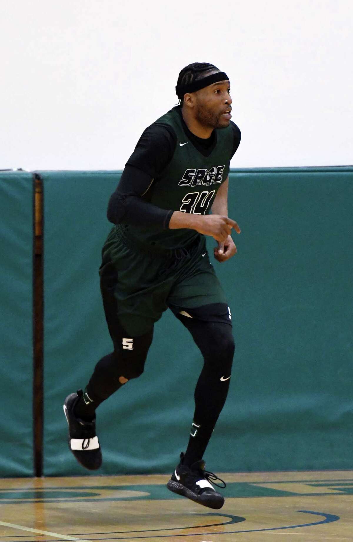 Sage's Chris Kidd, 34, living his college basketball dream