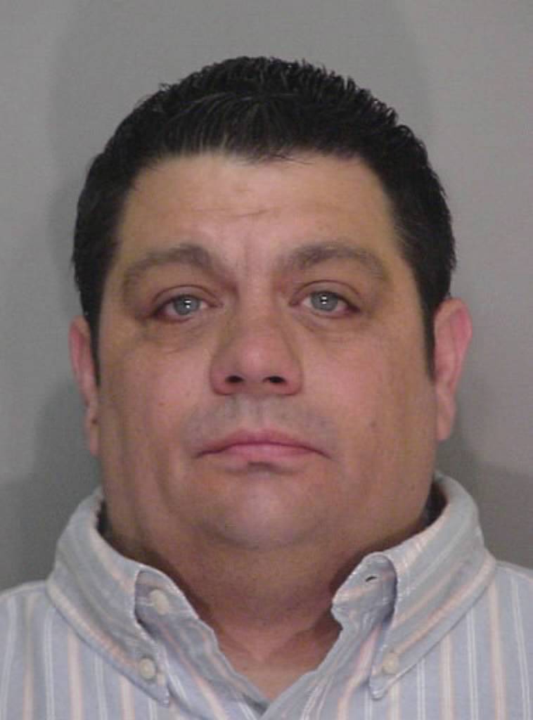 Veteran con artist now faces prison