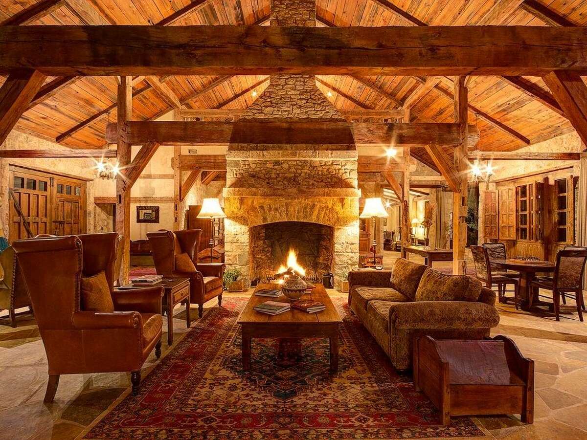 What luxury Texas ranches are selling for now