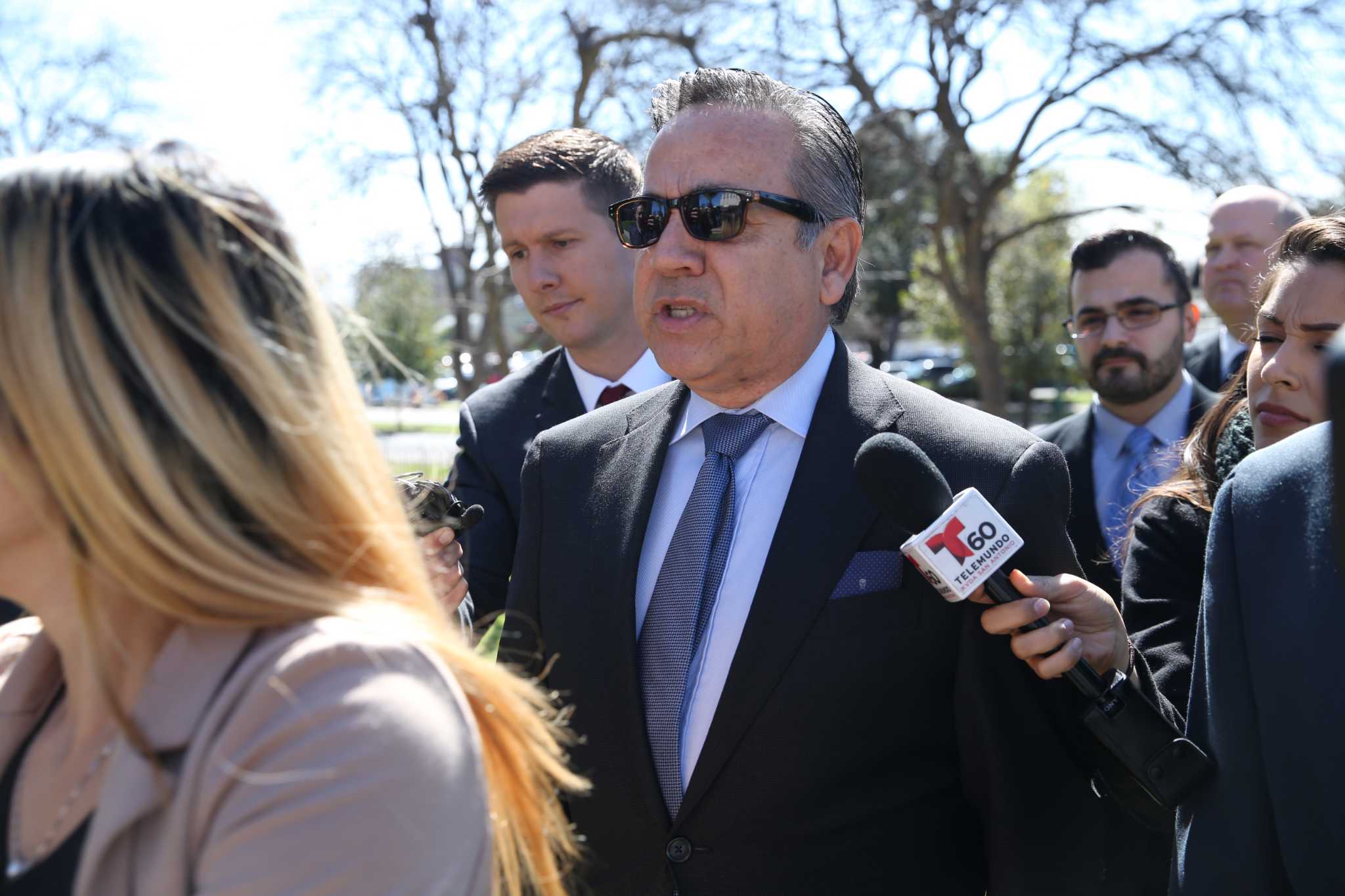 Former state Sen. Carlos Uresti gets 5 years in prison in bribery case