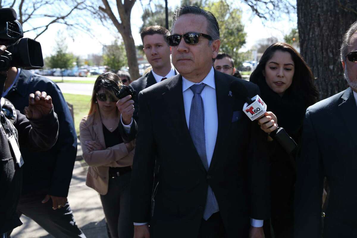 Former state Sen. Carlos Uresti gets 5 years in prison in bribery case