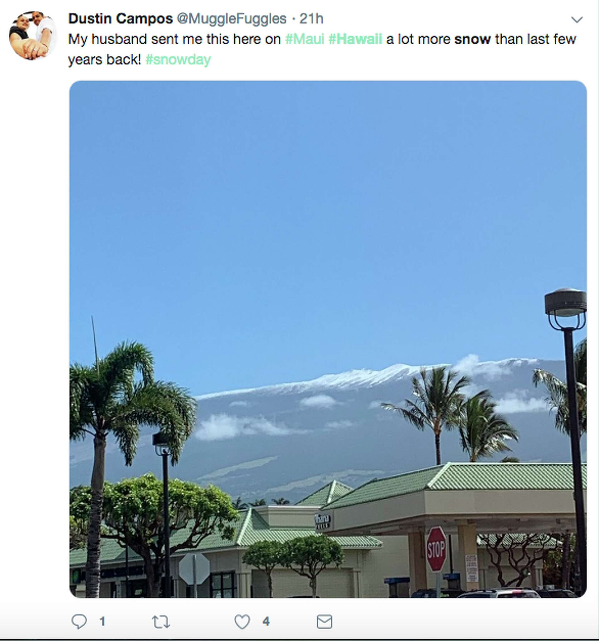 Palm trees, cinders and snow: Photos show a rare snowy Hawaii