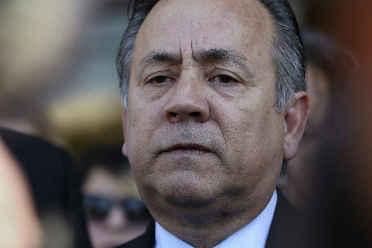 Former state Sen. Carlos Uresti gets 5 years in prison in bribery case
