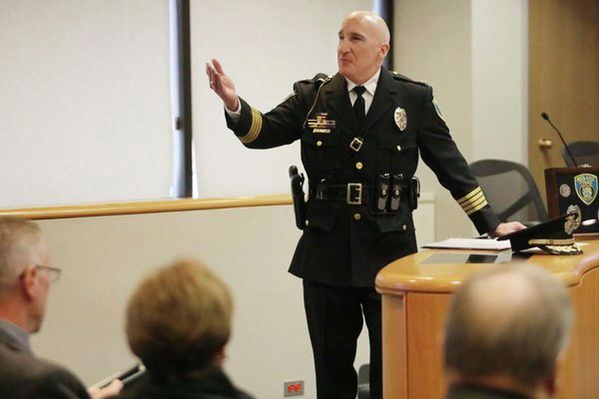 Midland Police welcome two new officers