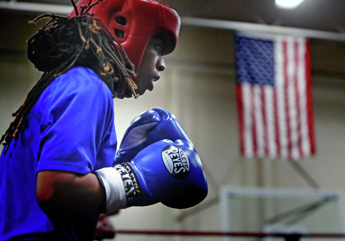 Golden Gloves boxer Raven Brown sets sights on Olympics