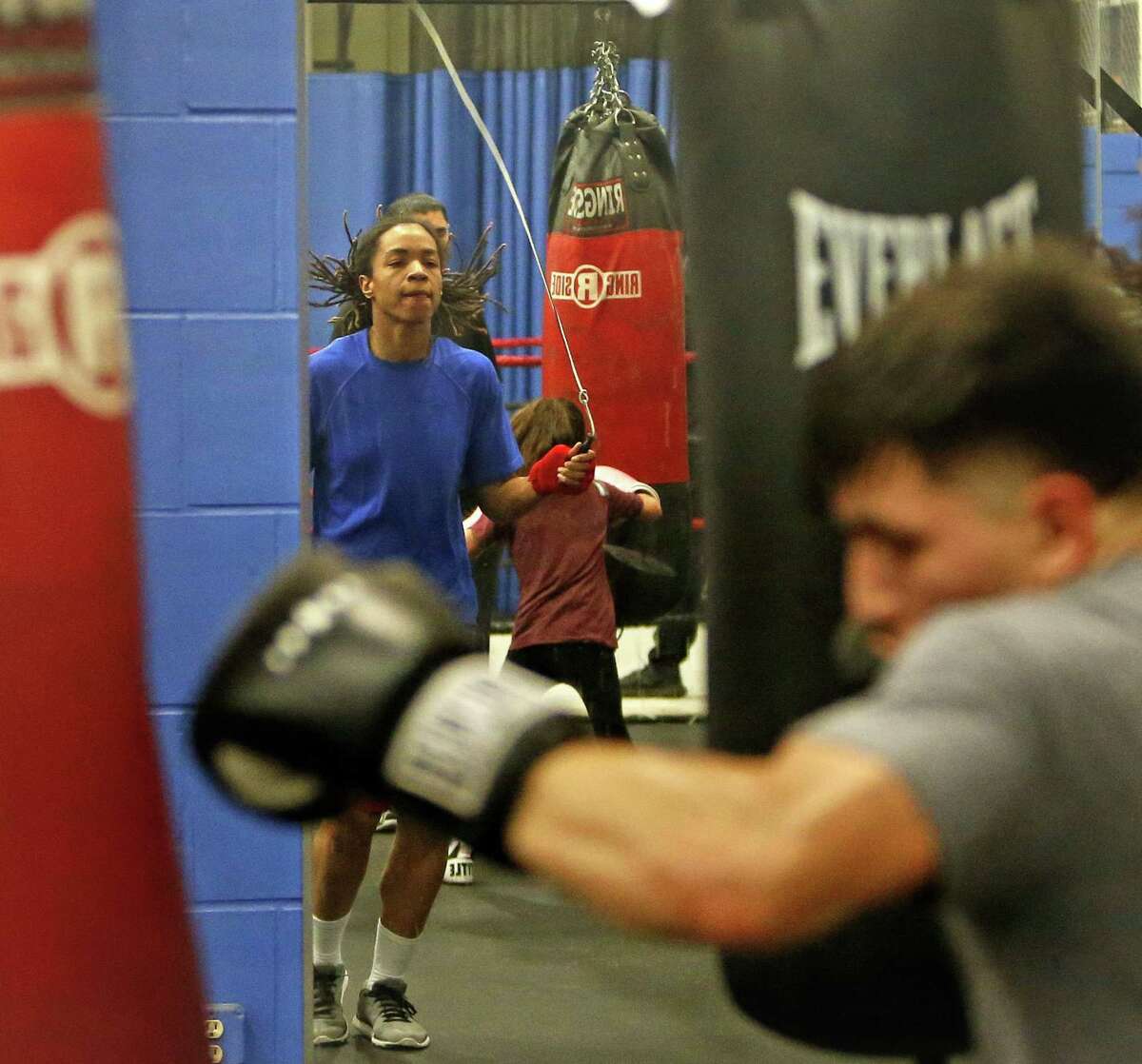 Golden Gloves boxer Raven Brown sets sights on Olympics