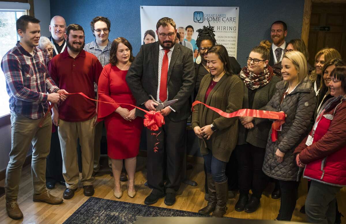 Ribbon cutting for Great Lakes Home Care Unlimited - Feb. 14, 2019