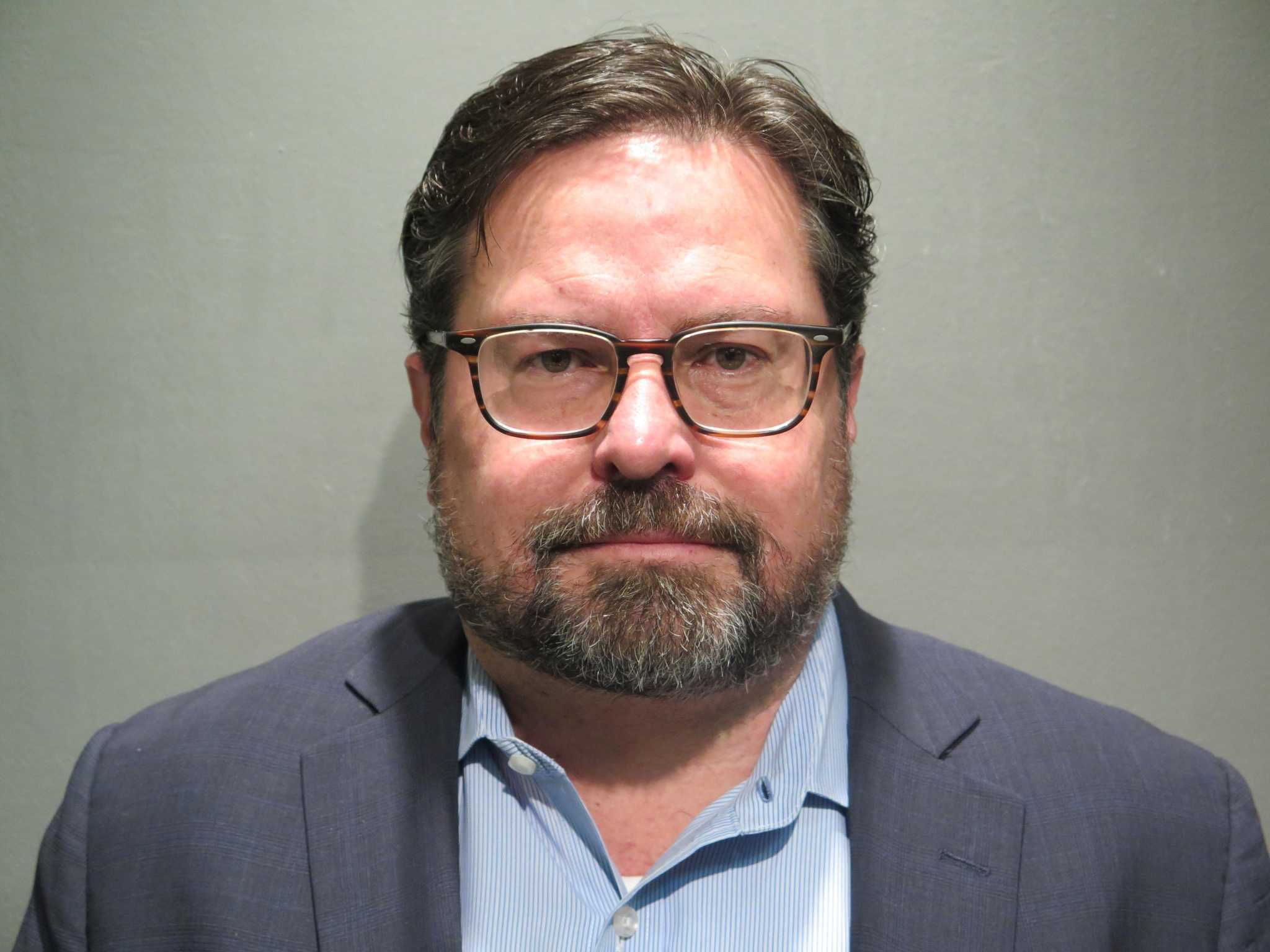 Ken Dixon: The subtext of lawyers, guns and money