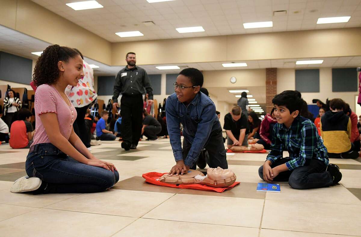 Black children less likely to receive bystander CPR, new study finds