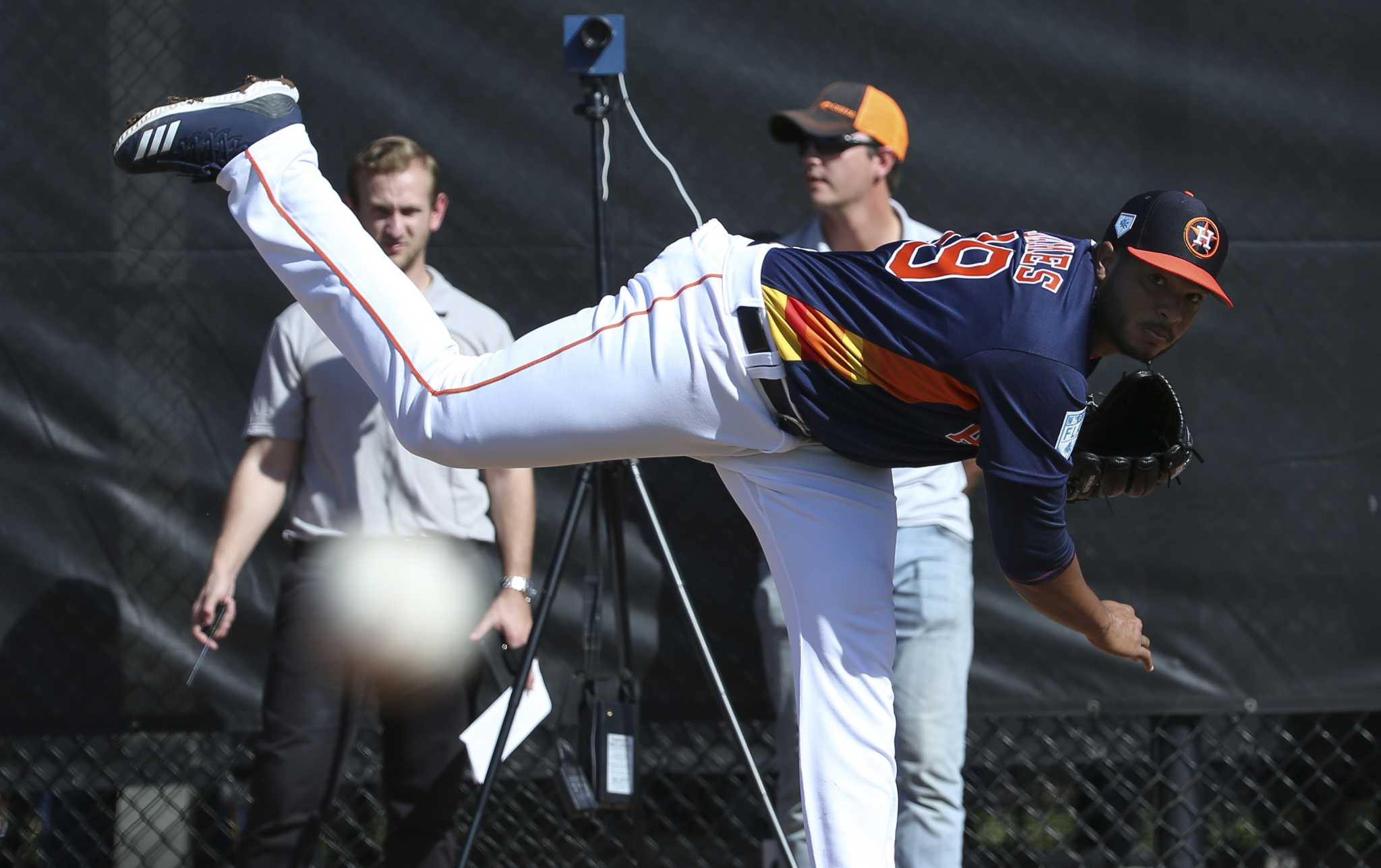 Strained quad takes Josh James out of Astros' starting competition