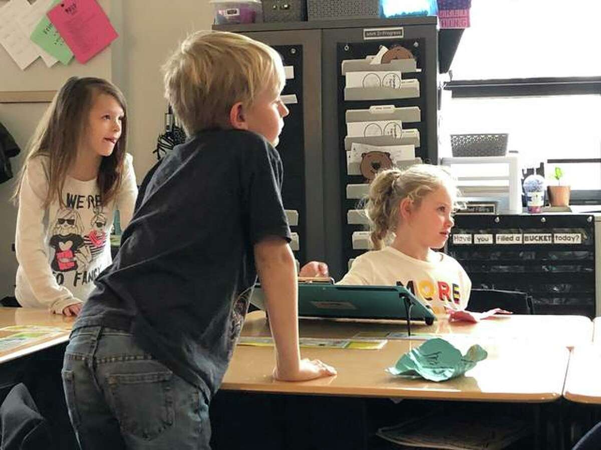 Glen Carbon students learn how to treat others