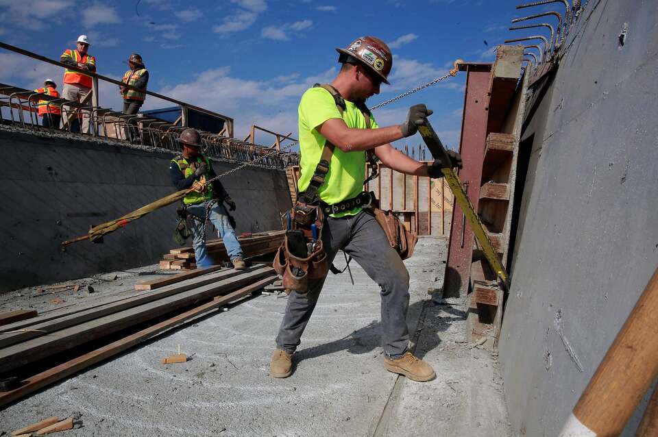 California’s bullet-train project faces unprecedented woes