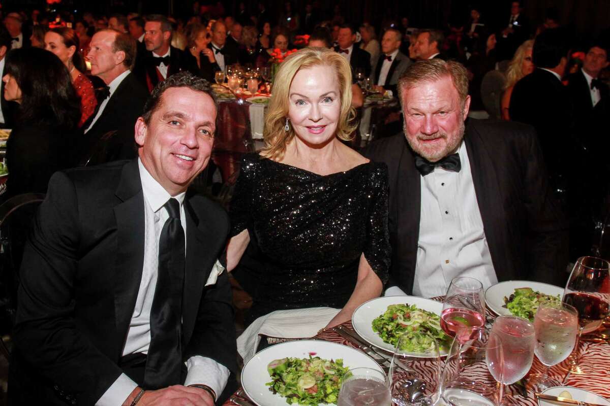 Styx performs, Tony Buzbee wins second six-figure BMW at Houston ...