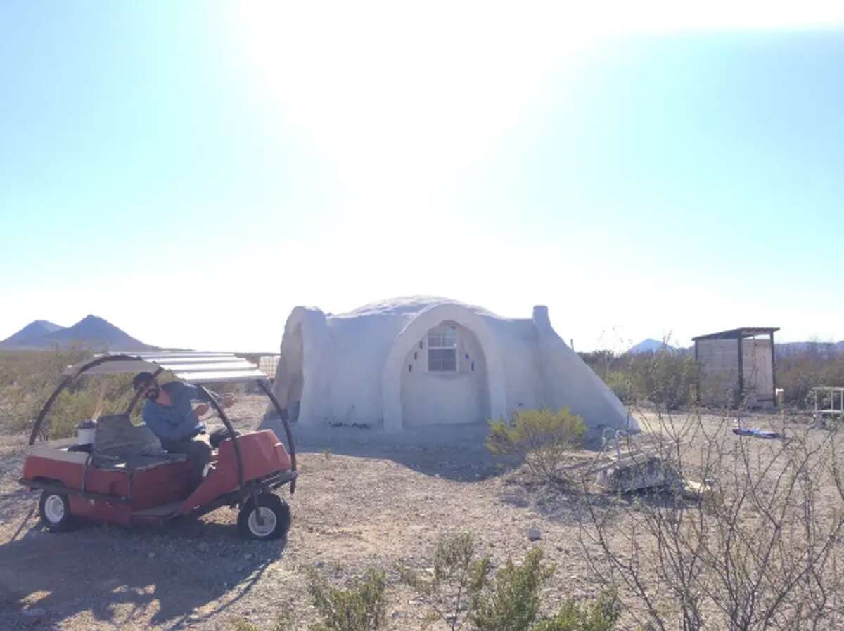 This beautiful off-grid adobe dome straight out of Star Wars is ...