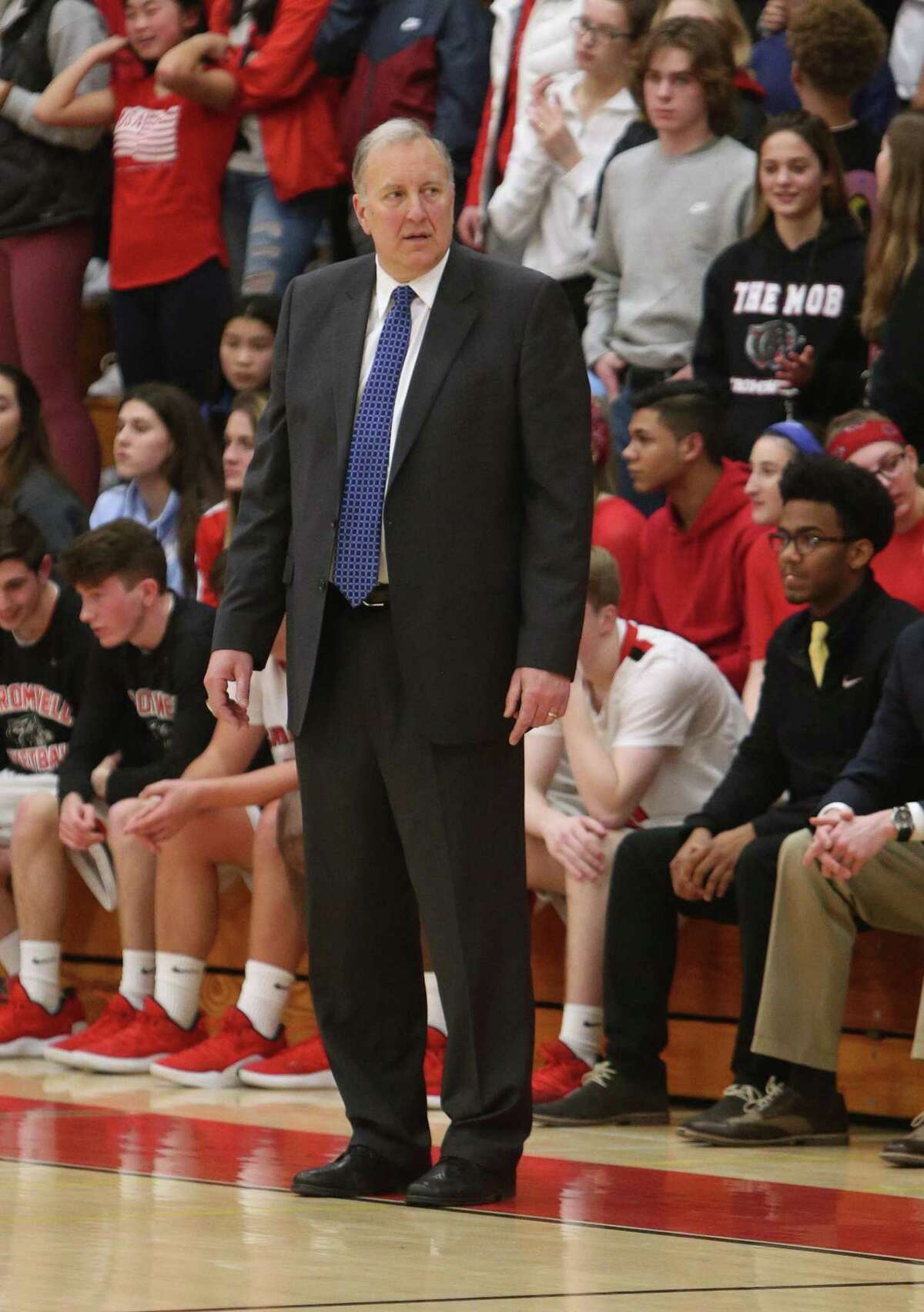 Cromwell edges Old Lyme, caps unbeaten regular season