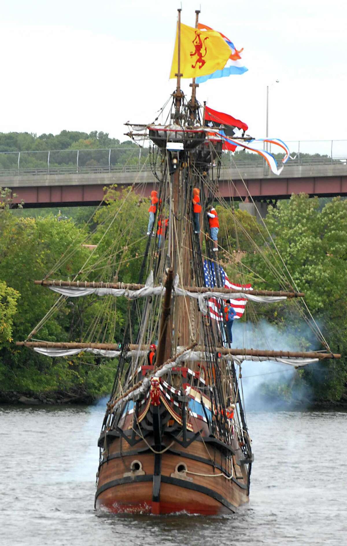 Half Moon losing Dutch host port; a return to Albany?